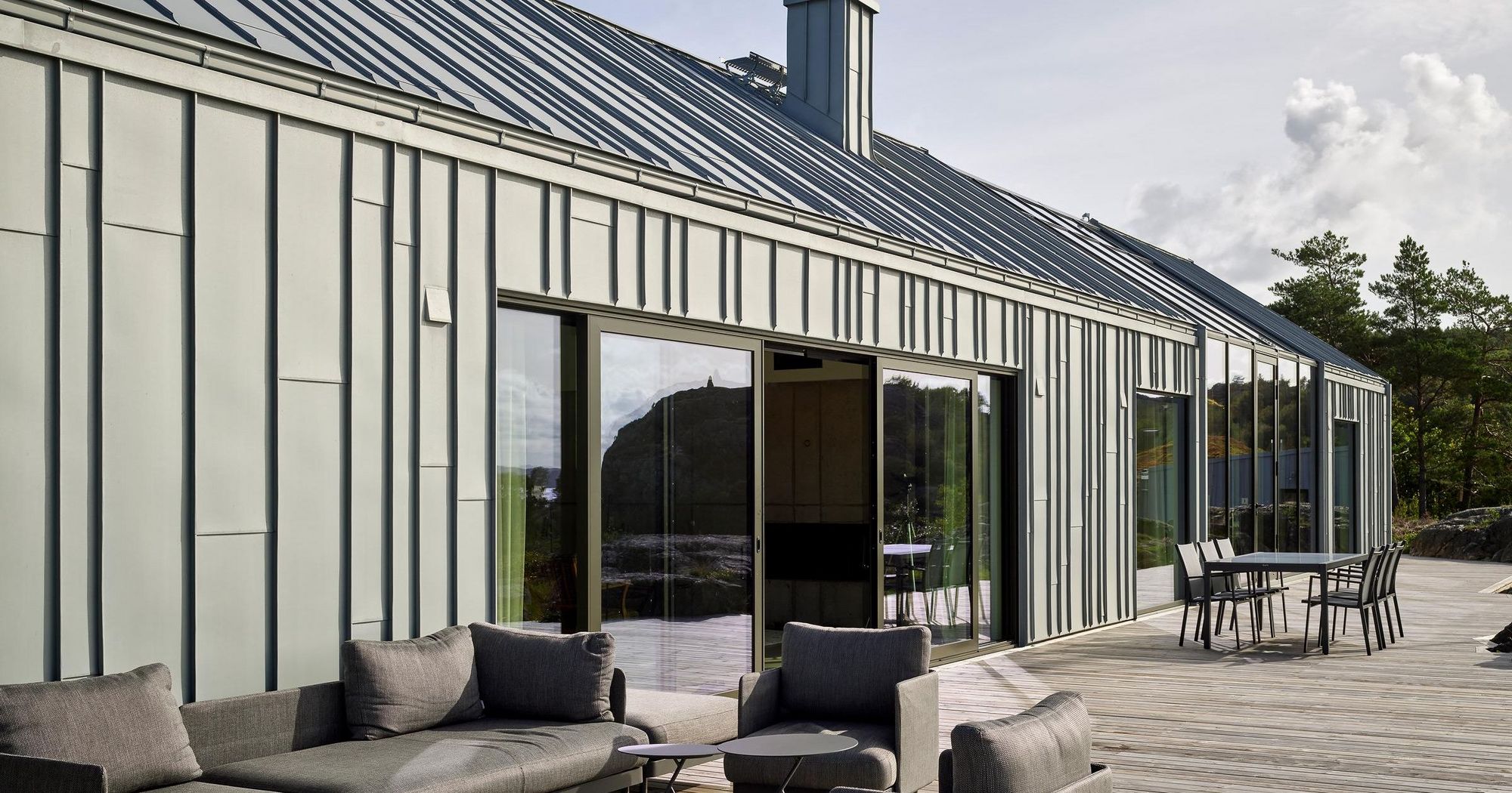 Project of the month: Single-family house on Tjörn | rheinzink.com